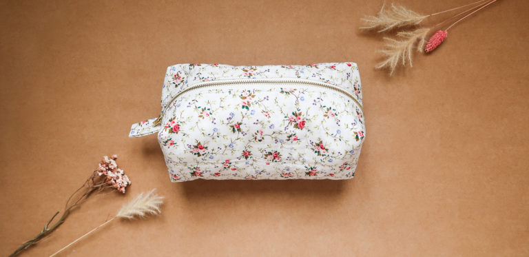 DIY - Coudre une trousse de toilette matelassée inspiration Sézane